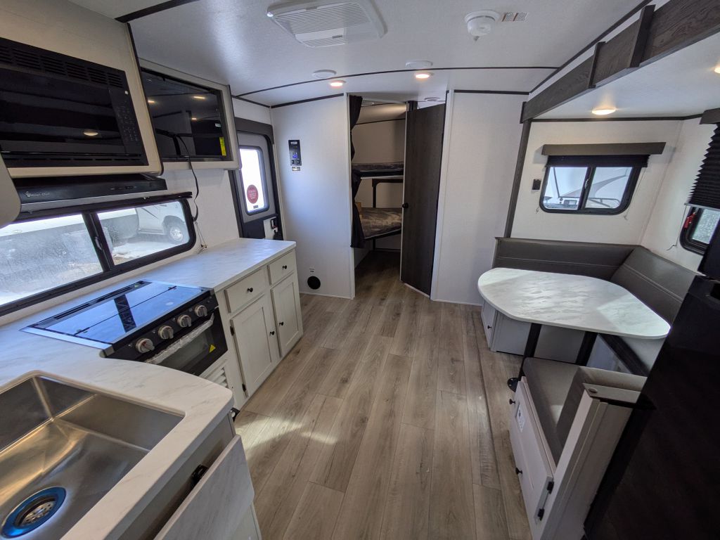 2025 NORTHERN SPIRIT 2455BH by COACHMEN | MobilifeRVCentre - RVC Navigator